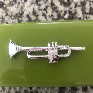 Jewelry | Vintage Gemmed Trumpet Pin | Poshmark